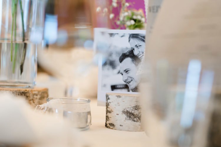 Barfuß am Strand – Die Hochzeit von Anna-Marie und Benjamin
