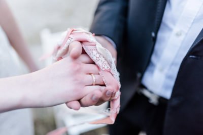 5 Ideen für Rituale bei der Trauung in der Übersicht