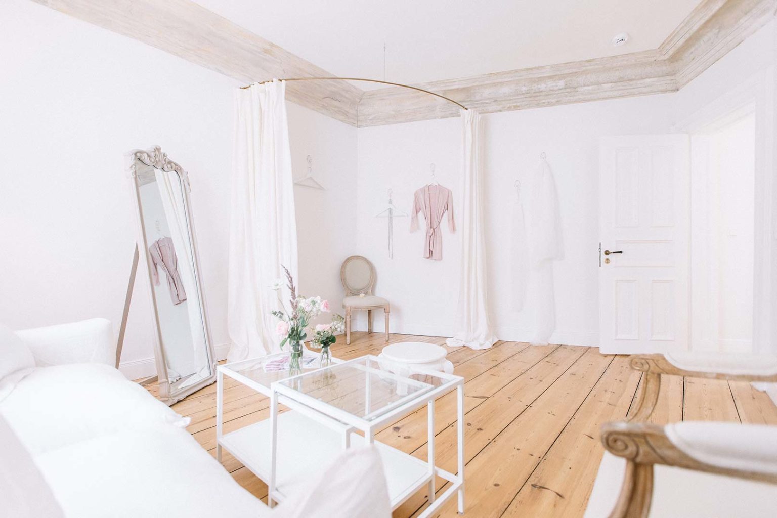Sanna Lindström: Brautkleider aus Schweden – Liebe zur Hochzeit